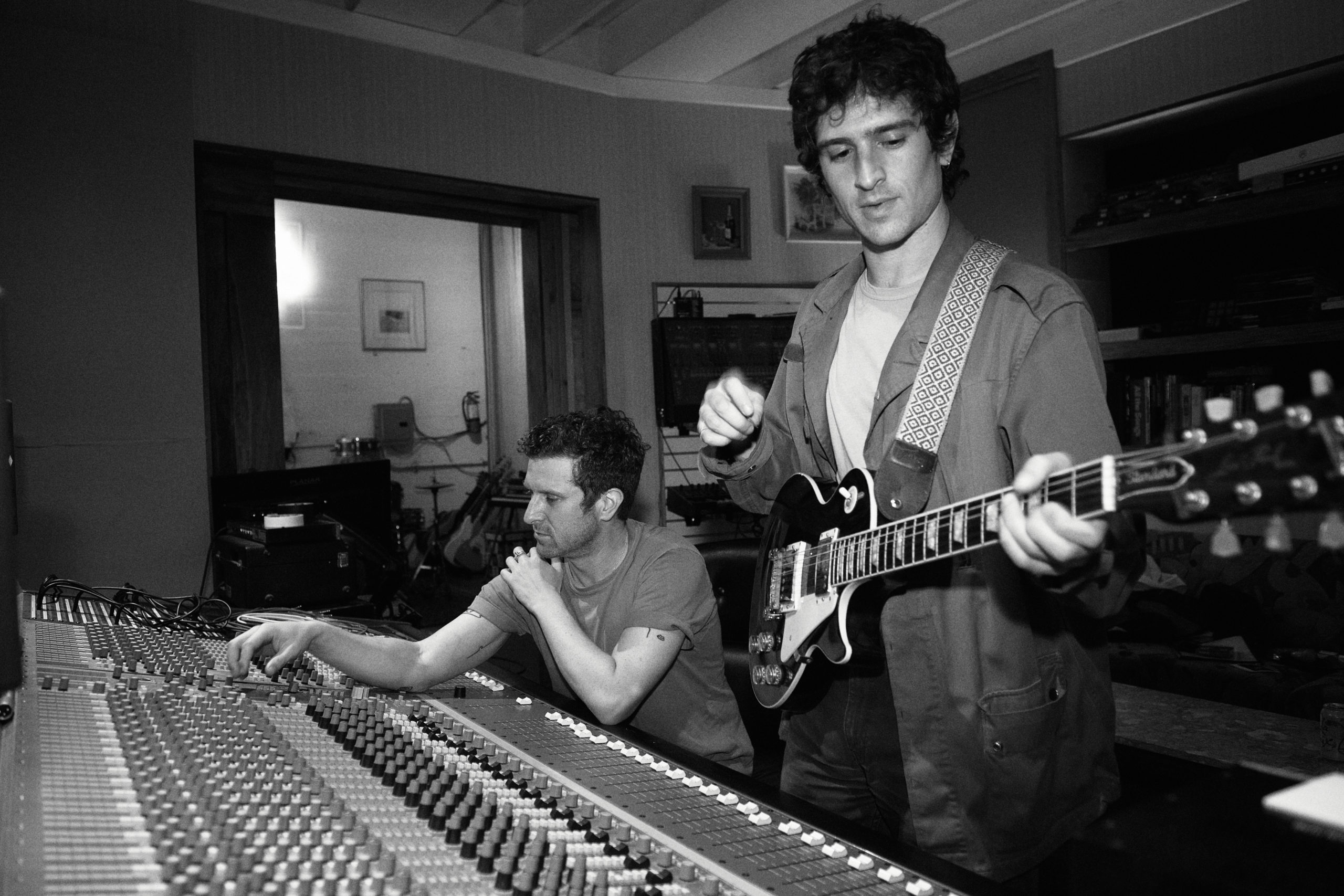 10 Cool Ways Up Your Home Recording Studio Design